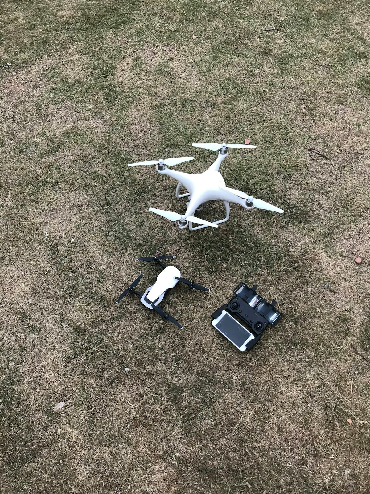 How to Choose a Beginner Drone That Offers Premium Features – Contixo ...
